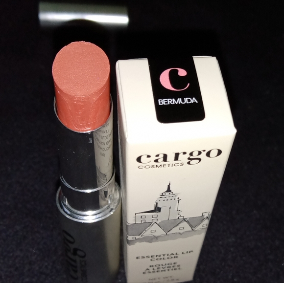 Makeup | 2 New Bermuda Lipsticks | Poshmark
